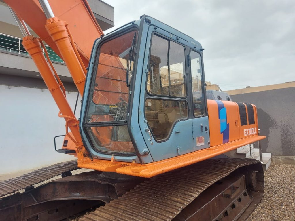 HITACHI EX300LC – Real Impex – Excavator Backhoe Loaders Compactors ...